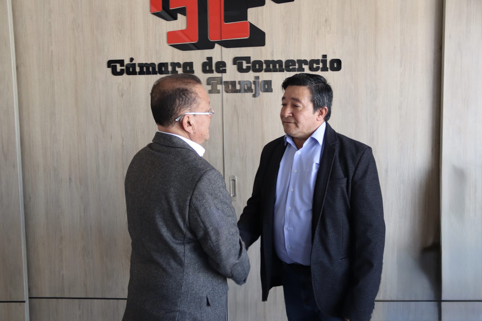 Junta Directiva de la Cámara de Comercio de Tunja elige su presidente y ...